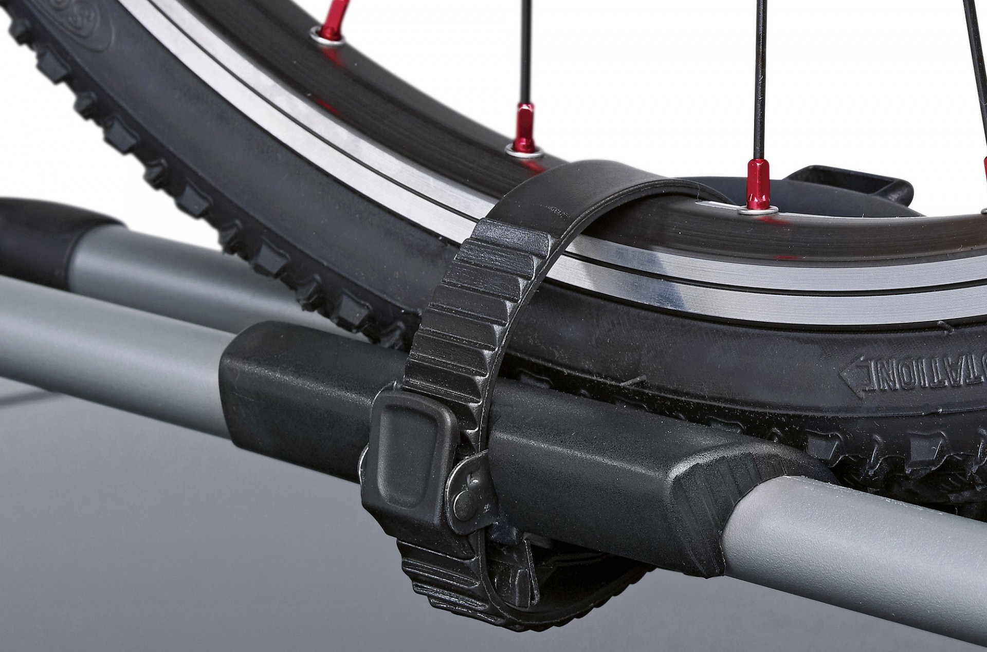 Thule FreeRide 532 Roof Mounted Bike Rack