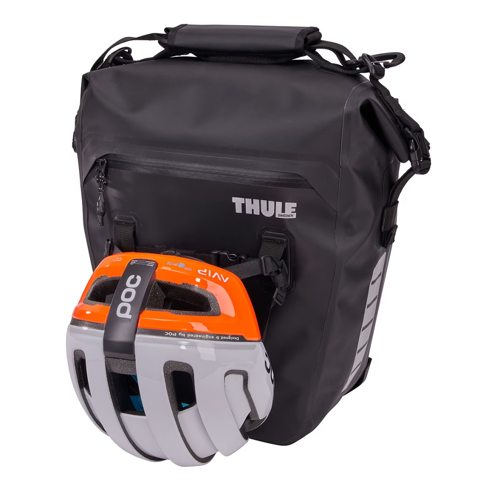 Thule Shield Pannier 22L Black - 3204916