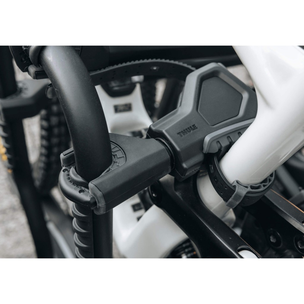 Thule 9442 EasyFold 3 | Thule tow barbike rack